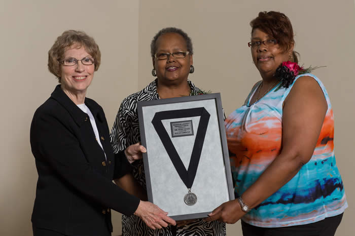 President’s Medal awarded to 1988 alumnus Perry Reese, Jr. | Muskingum ...